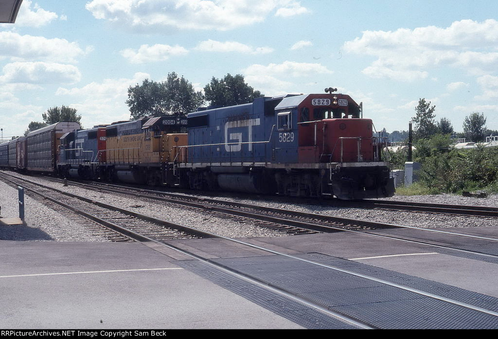 GTW 5829, cSS 2004, and GTW 5707 on #371